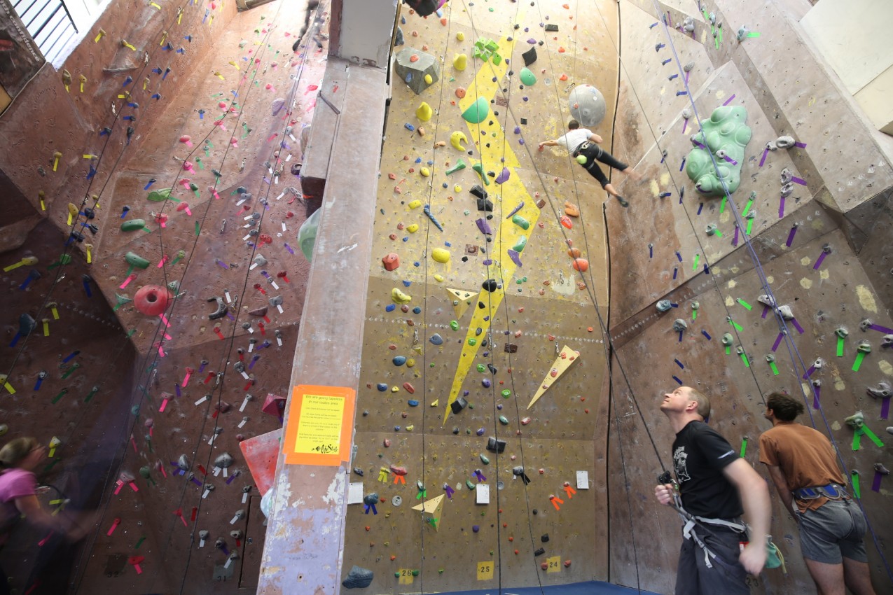 Summer Climbing Camps - Calgary Climbing Centre